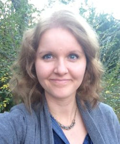 7 Uses & Benefits Of Dandelion